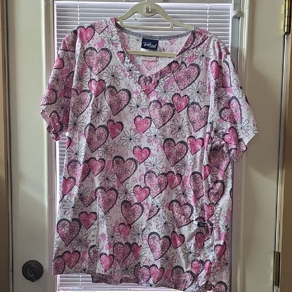 Tafford | Tops | Tafford Pink And Black Heart Kids Tee | Poshmark